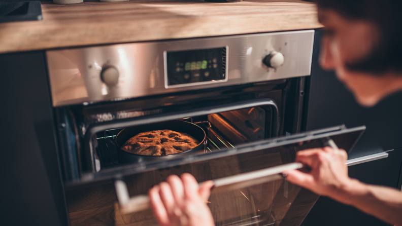 How to stay warm at home without heat - Reviewed