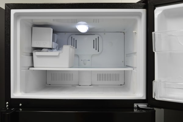 Haier HRT18F2APE 18 cu. ft. Top Freezer Black Refrigerator Review ...