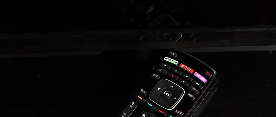 vizio tv solid white light