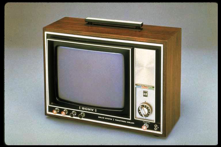 From Phosphors to Pixels: The Rise and Fall of TV Empires - Reviewed