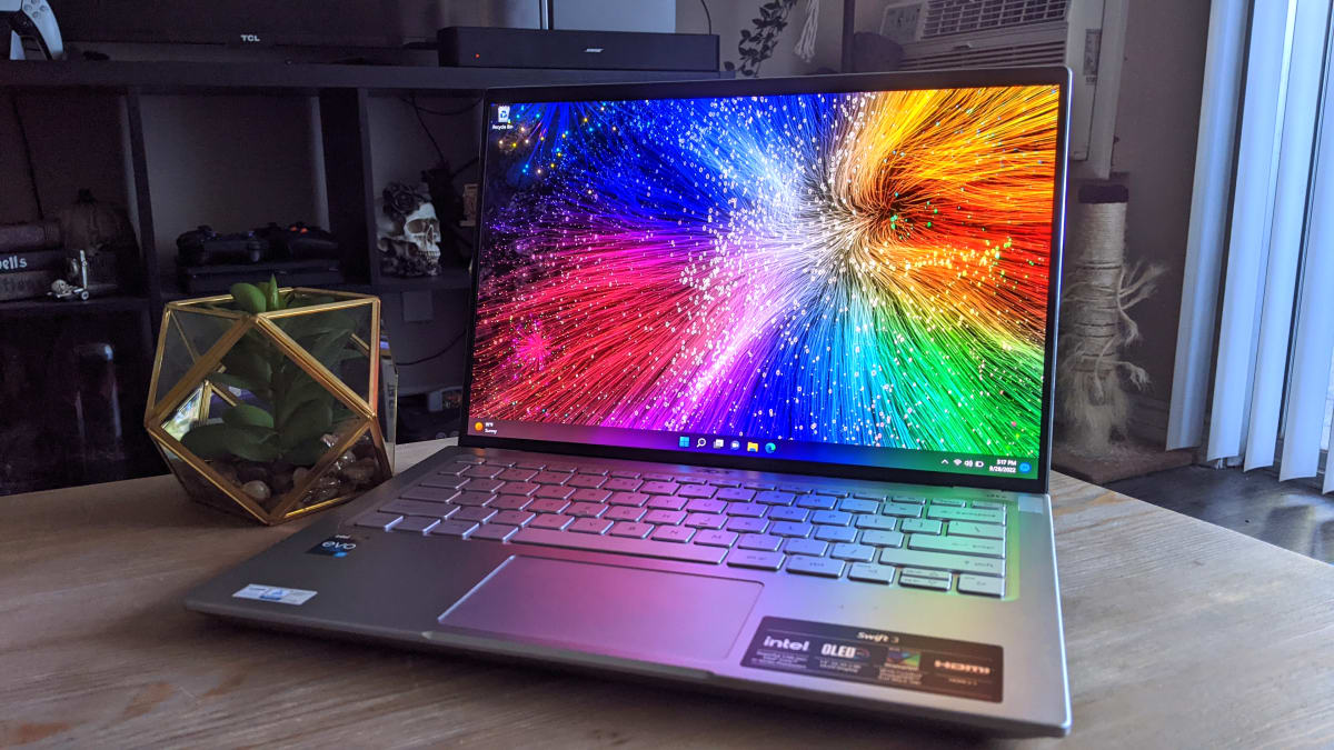 Acer Swift 3 OLED (2022) Review - Reviewed