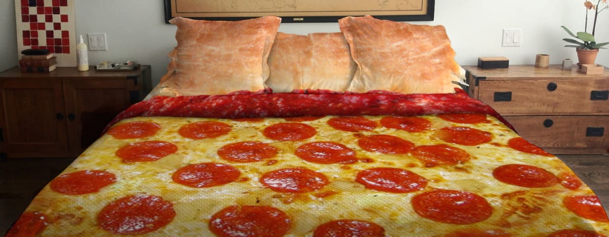 Catch Some 'Za's With This Delicious Pizza Bed - Reviewed